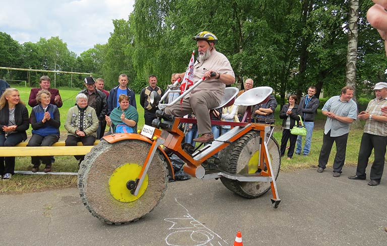 Heaviest rideable bicycle | Guinness World Records