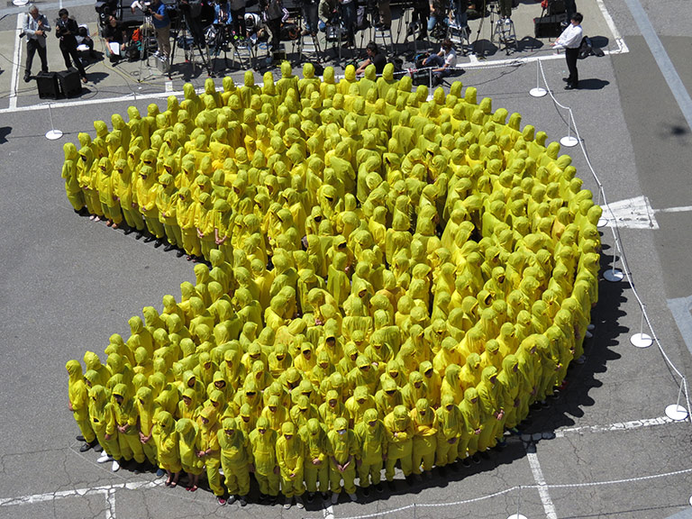 Largest human image of Pac-Man | Guinness World Records